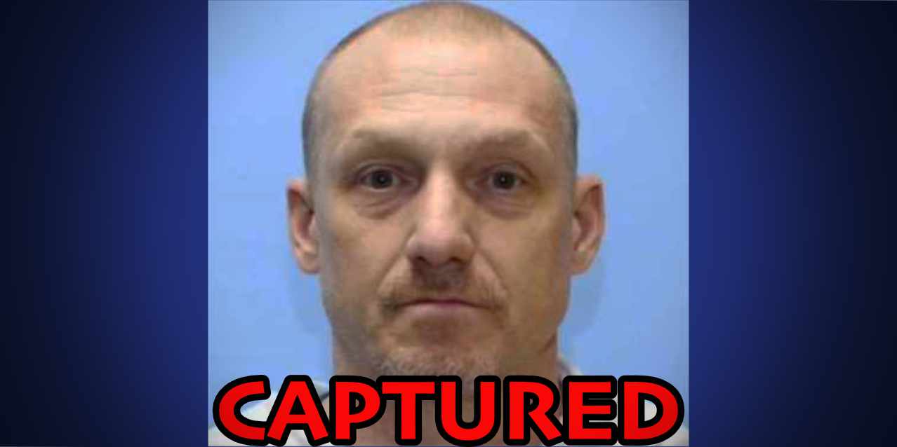 UPDATE: Armed suspect wanted by Des Moines Police taken into custody ...